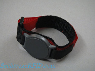 China Nylon Water Proof RFID Wristband supplier