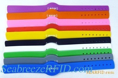 203 chip NFC silicone wristband, NFC intelligent Proximity soft silicone wristband, 213, 216 wristband supplier